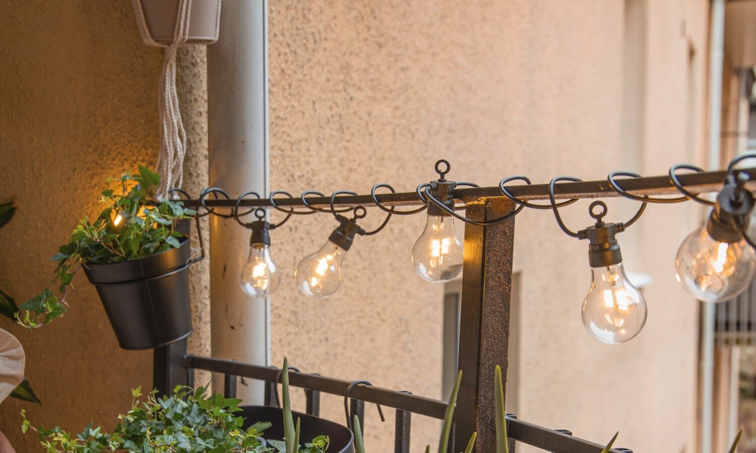 11 tips - Gör det mysigt på balkongen - Inredning online - Lagerhaus.se ...